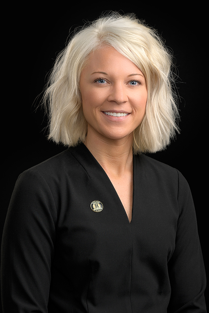 Shanda Durbin - Herzog