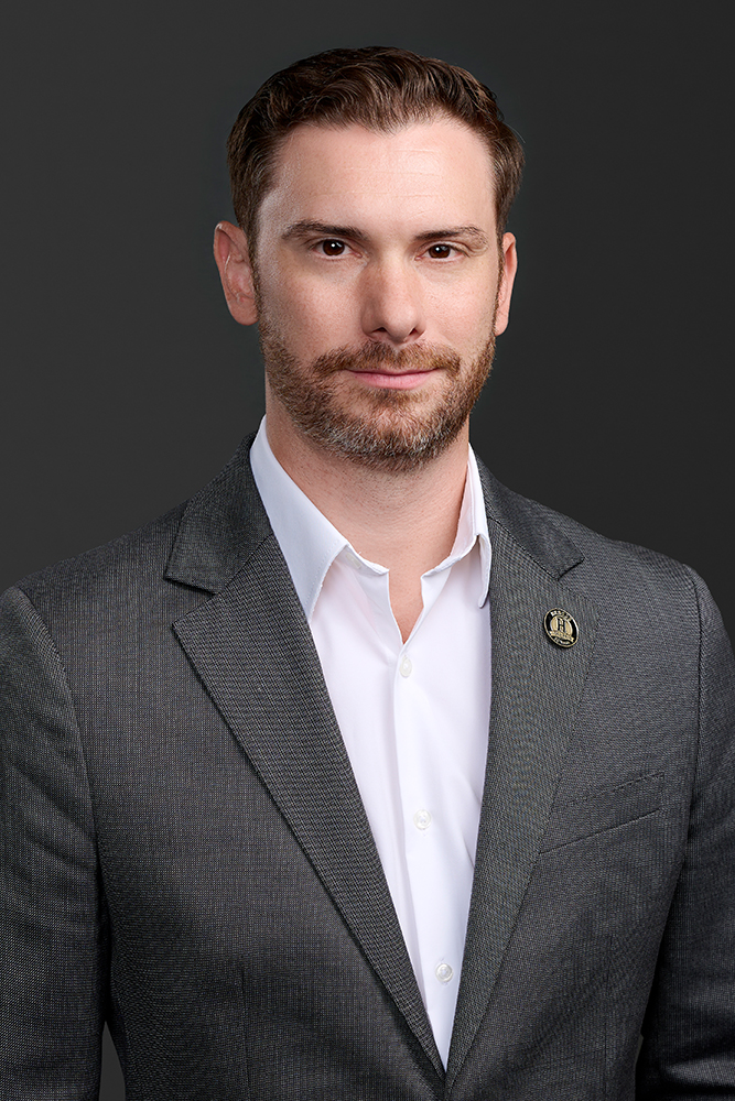 Corey Thomas - Herzog