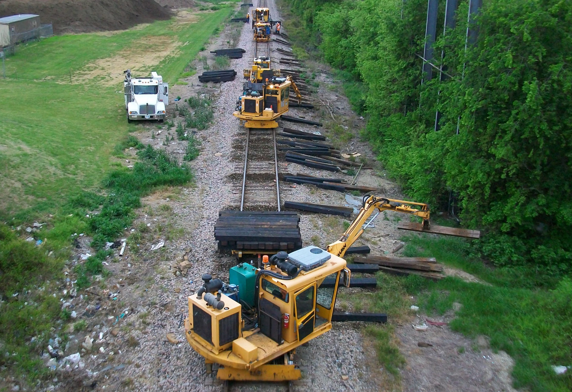 Rail Equipment Leasing | Maintenance-of-Way & Hyrail | Herzog